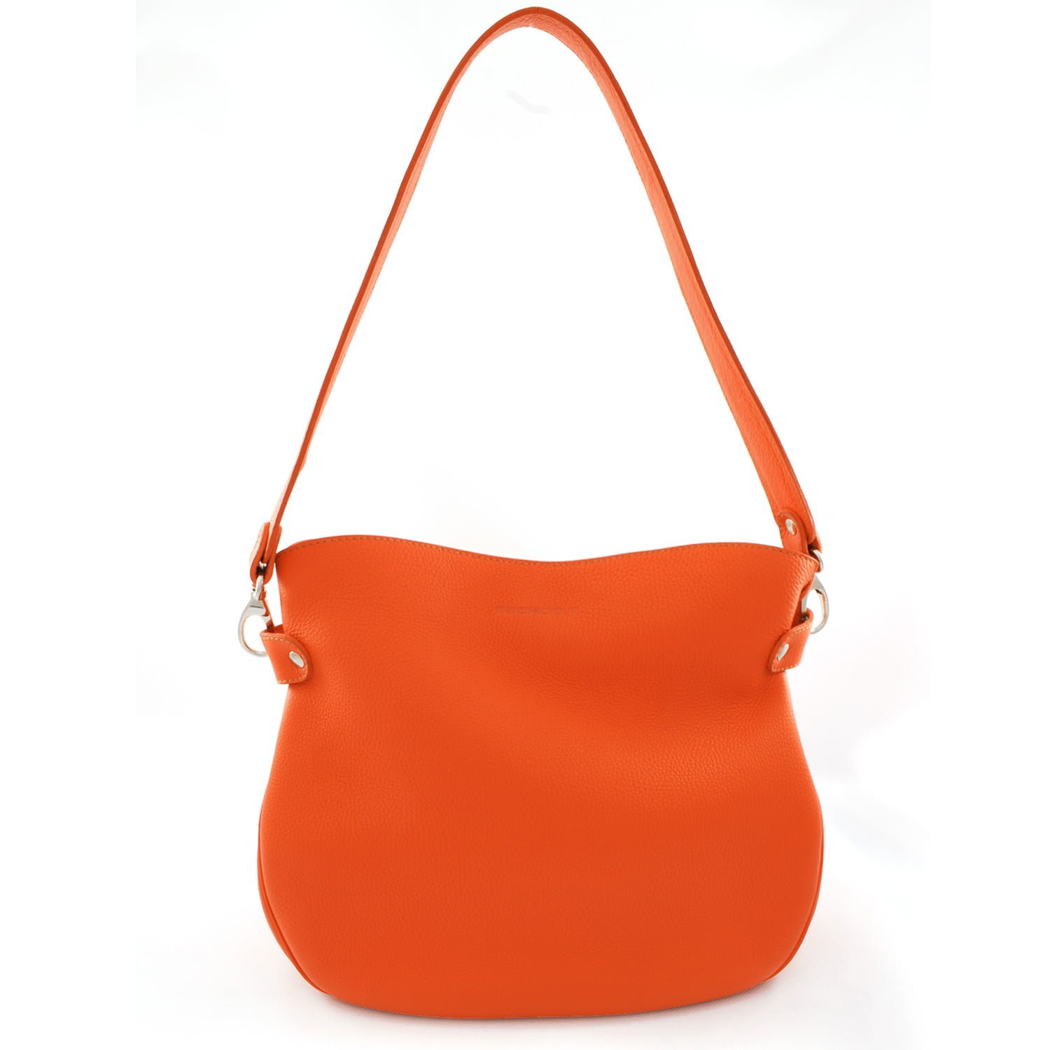 Sac à main en cuir orange avec une bandoulière sur fond blanc ...